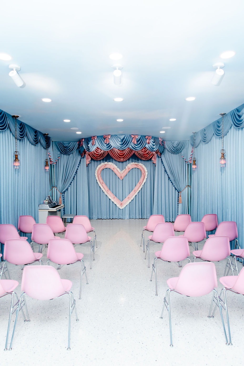 Sure Thing Chapel & Sure Thing Too: Two Vegas Chapels Worth the Hype ...